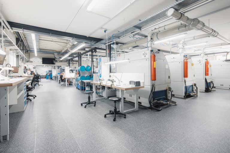Unternehmensgeschichte - hg medical GmbH